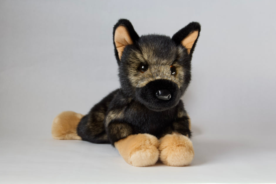 Douglas Dogs – Wonder Wolf Plush